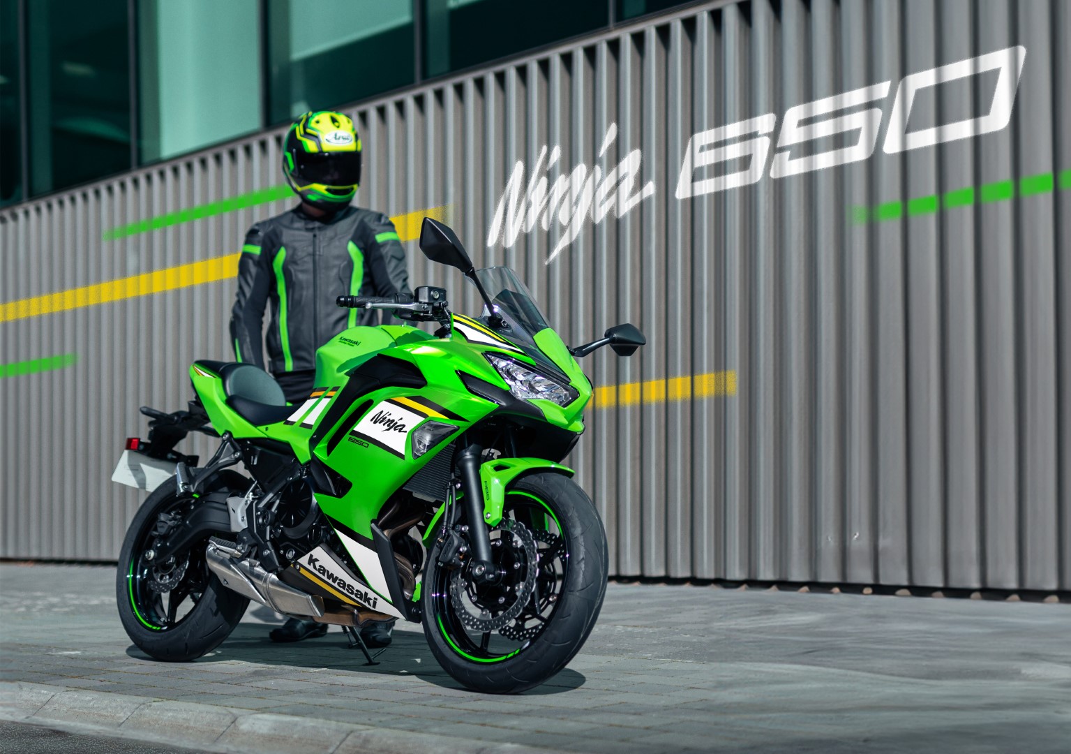 Nieuwe kleuren voor 2025 model populaire Kawasaki Ninja 650 - Lemstra ...